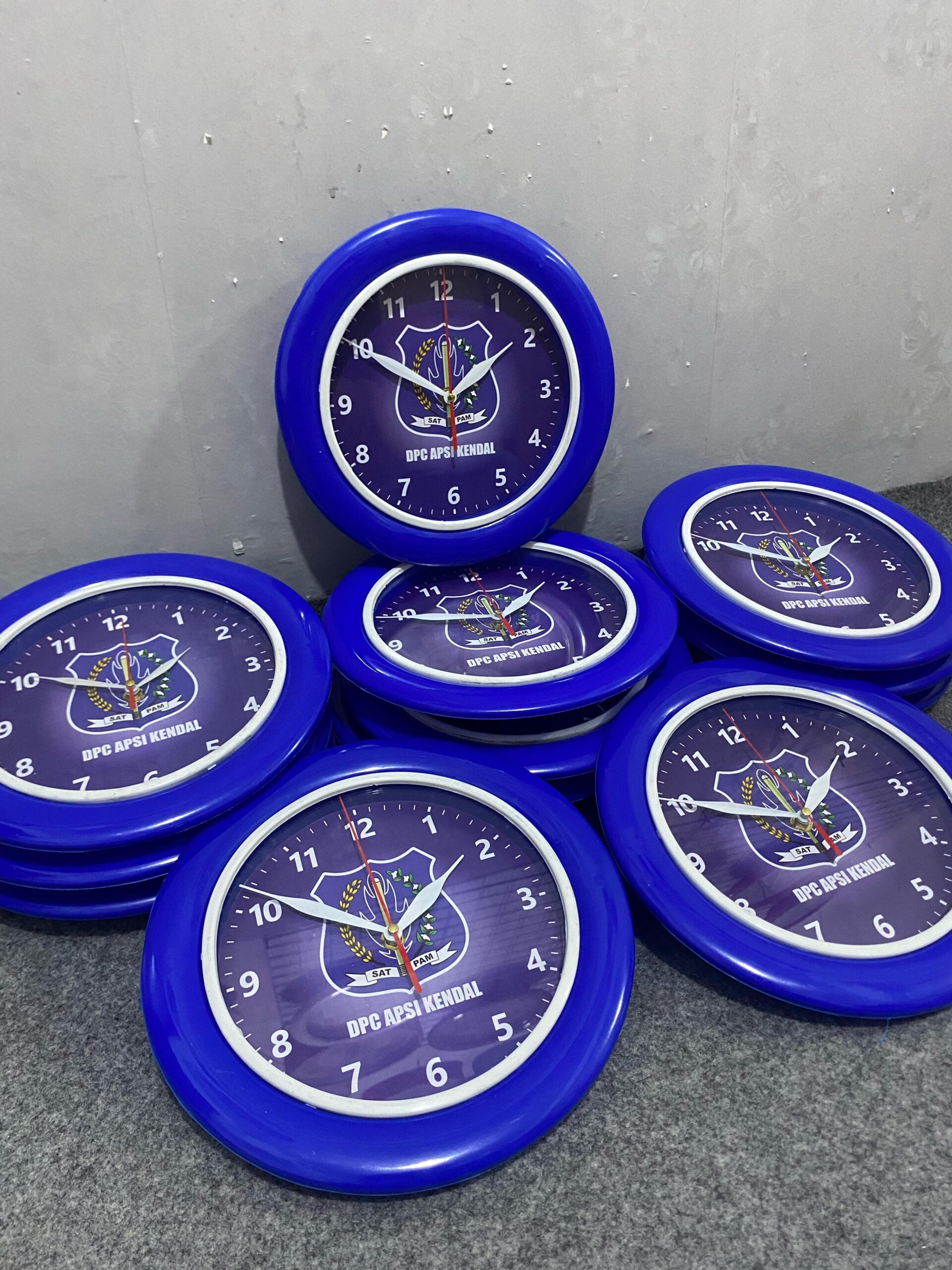 Tips Mendesain Jam Custom Promosi agar Lebih Menarik Perhatian Konsumen ...