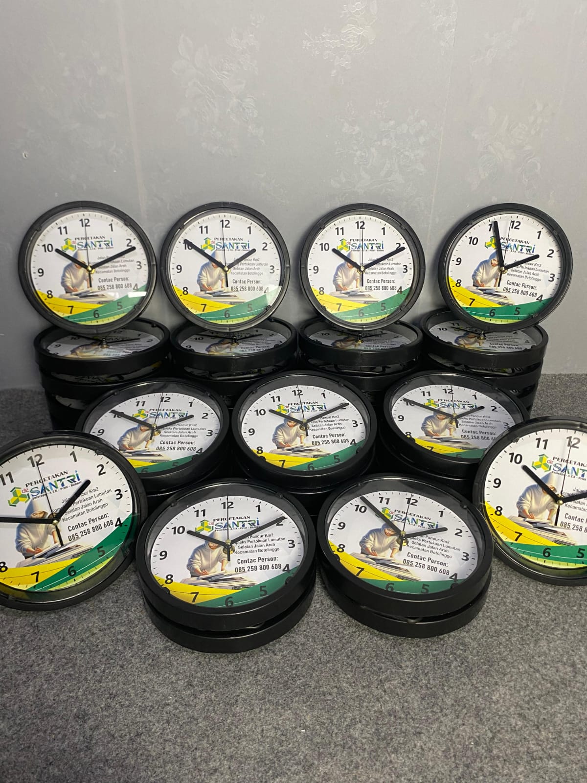 Desain Jam Dinding Custom Menarik yang Praktis dan Estetik - Seventime ...